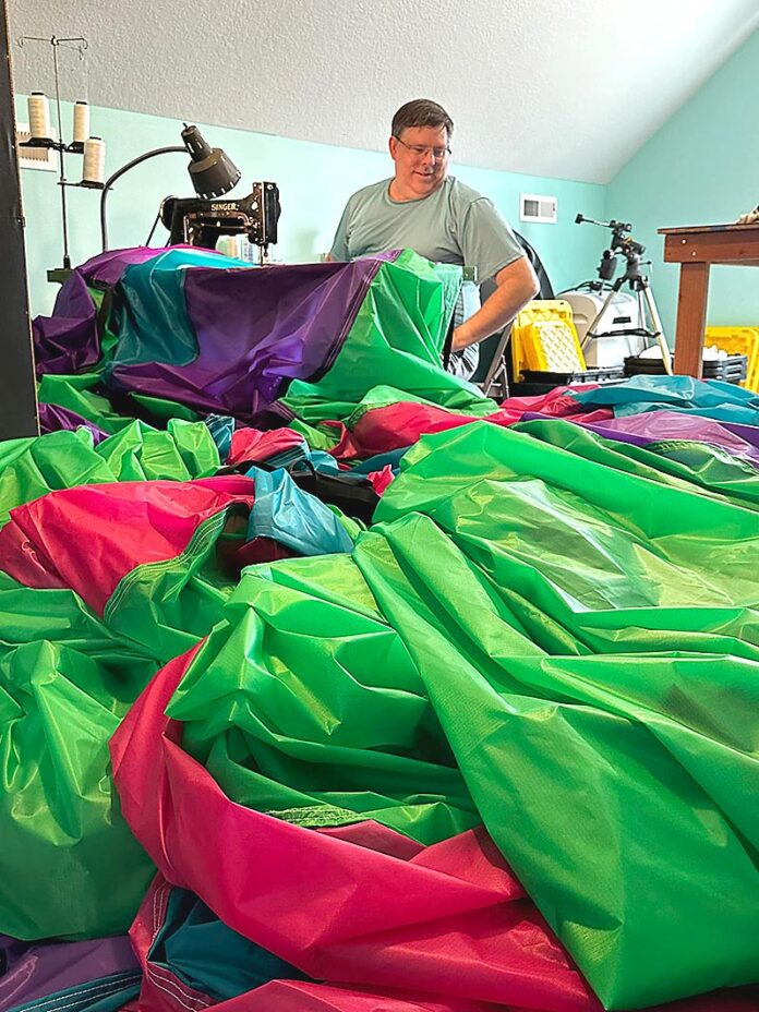Albany Balloonmeister takes DIY to soaring heights in home-built craft ...