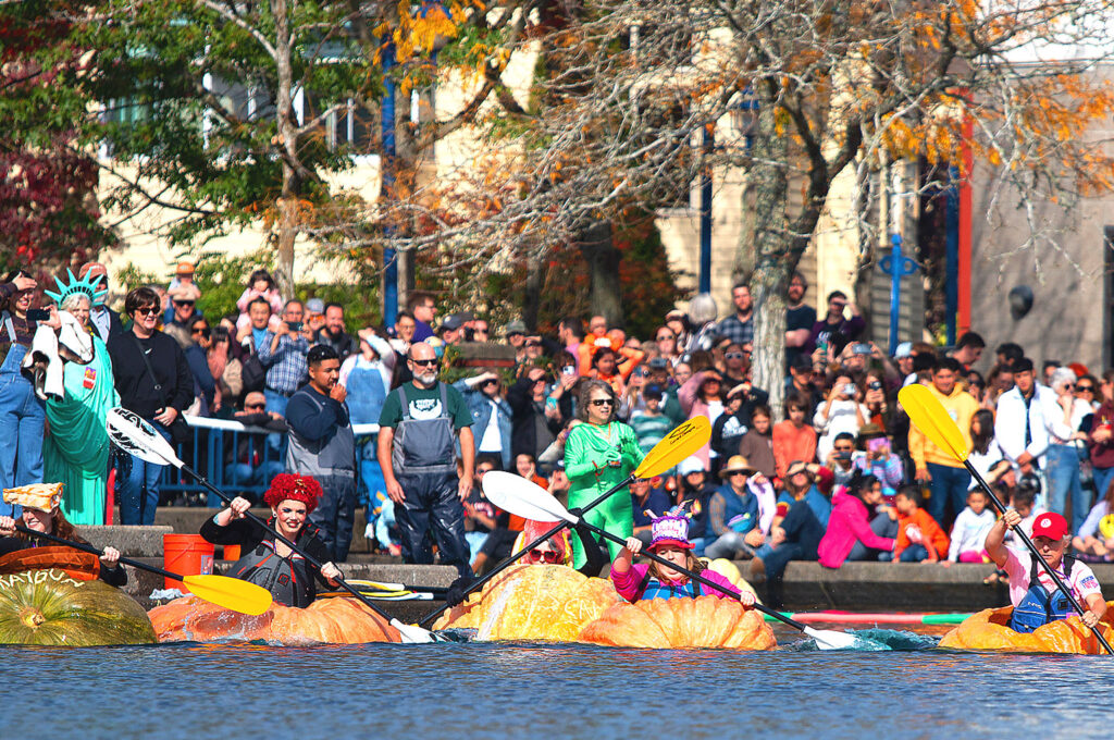 The Giant Pumpkins Return to Tualatin! - Tualatin Life